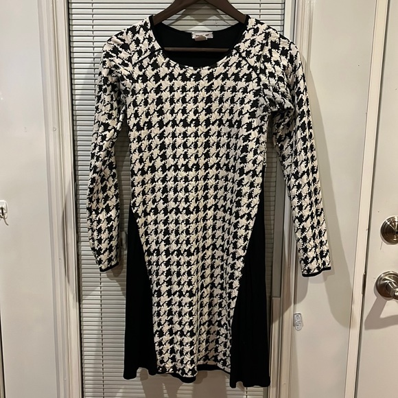 area code 407 | Dresses | Boutique Dress Area Code 47 Black White ...